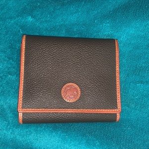 Hunting World | Bags | Hunting World Brown Leather Trifold Wallet ...